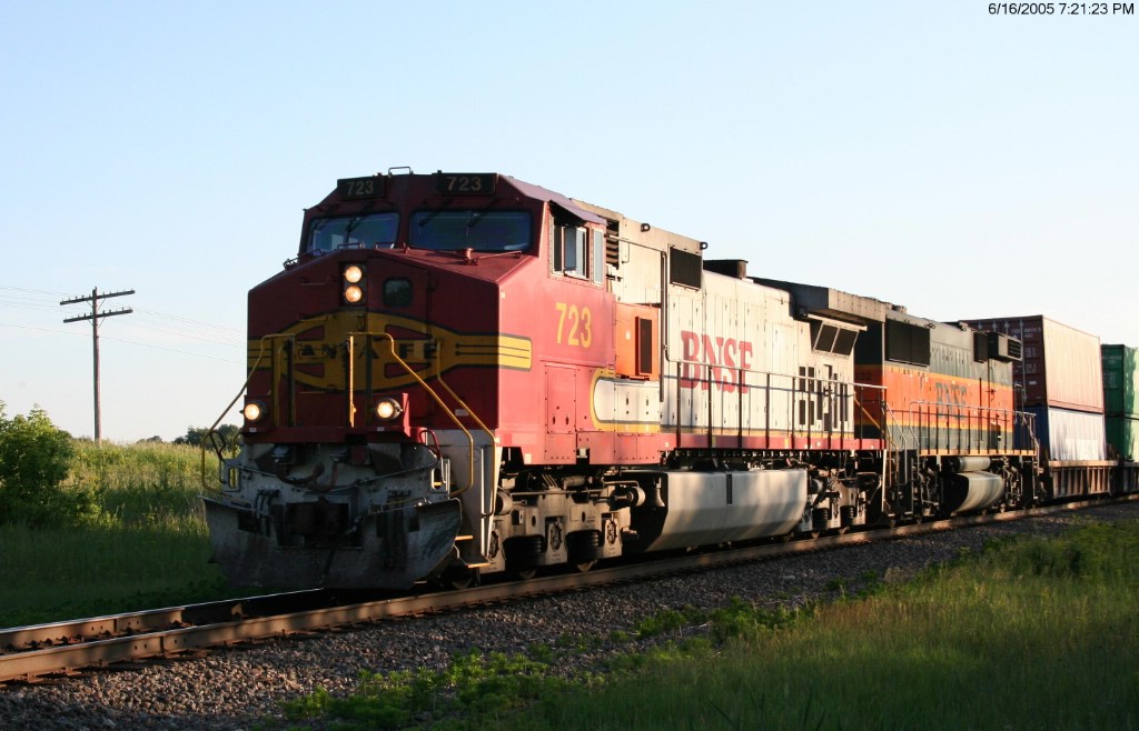 BNSF 723
